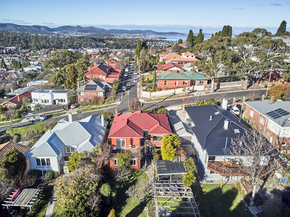 15 Alt-Na-Craig Avenue, Mount Stuart TAS 7000 | Wolf Property
